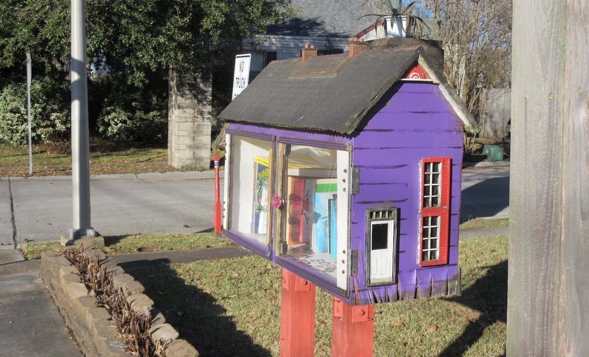Little free libraries are adorable. Here's how to start one in your ...